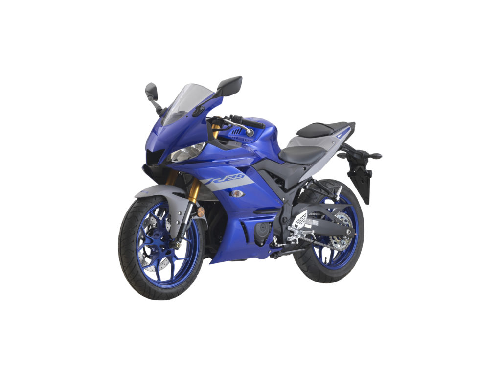 2020 YAMAHA YZF-R25 Launched With A Price Of RM19,998