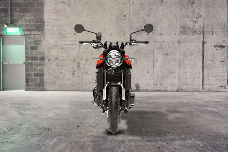 Kawasaki Z900RS launched in Malaysia at RM63,800 - iMotorbike News