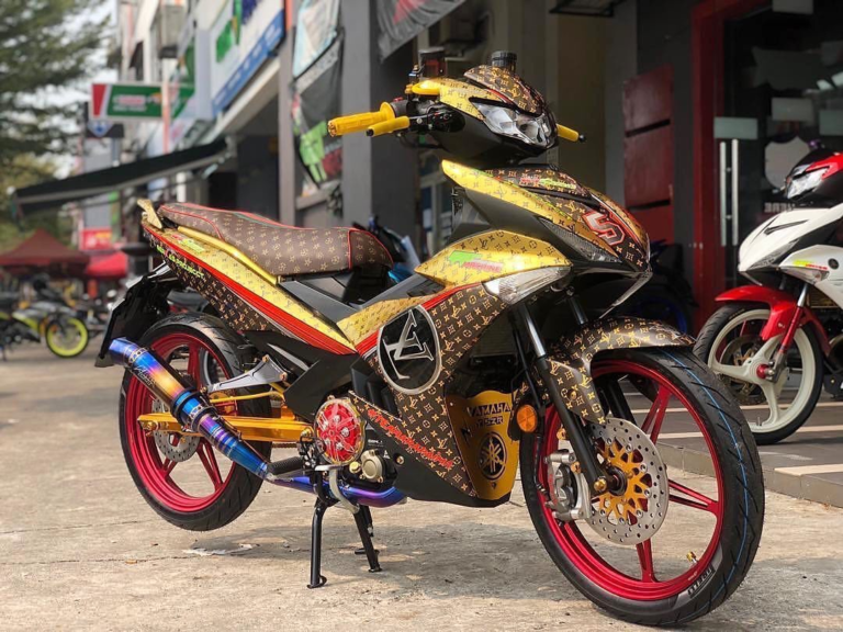 Gambar Motor Y15 : 45 Gambar Y15 Cantik & Modified - iMotorbike News