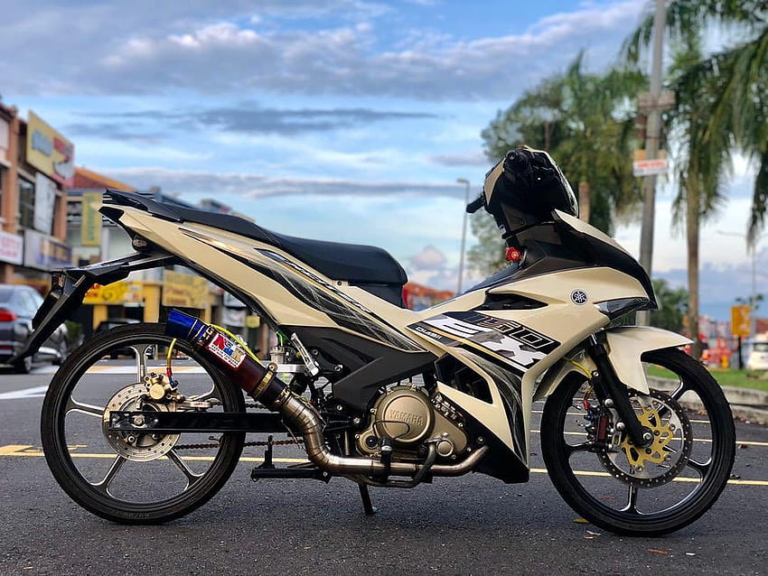 Gambar Motor Y15 : 45 Gambar Y15 Cantik & Modified - iMotorbike News
