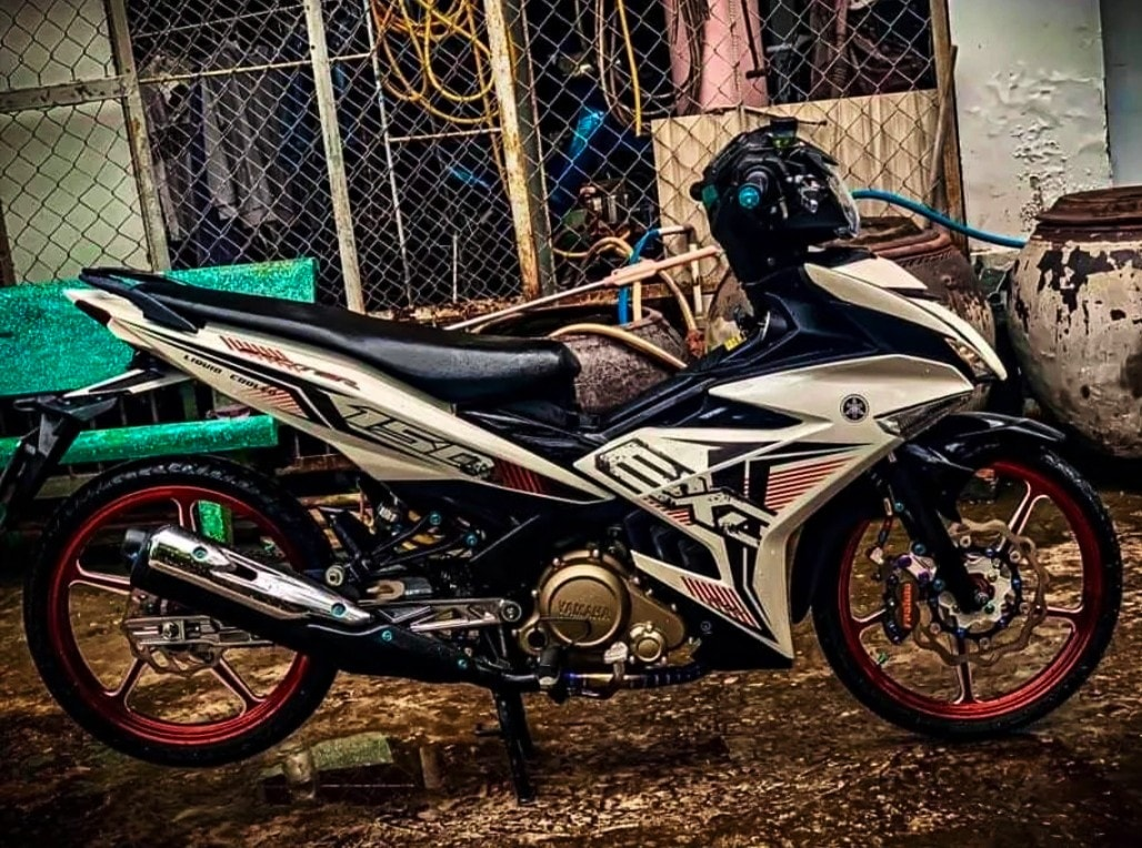 Gambar Motor Y15 : 45 Gambar Y15 Cantik & Modified - iMotorbike News