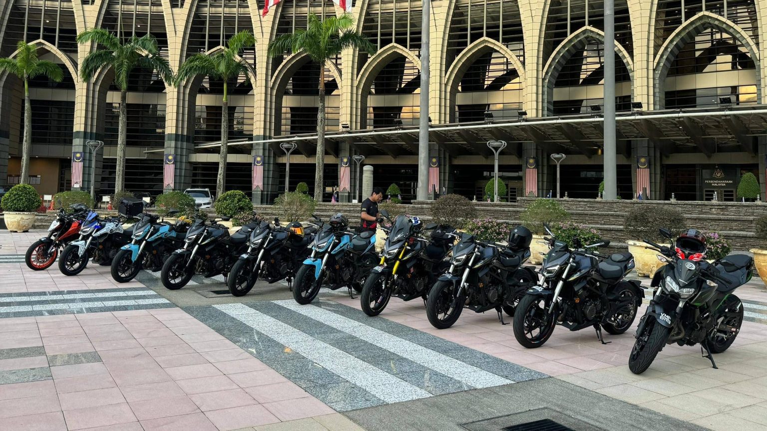 QJ Motor SRK 250 Review: A Standout in Malaysia’s 250cc Class ...