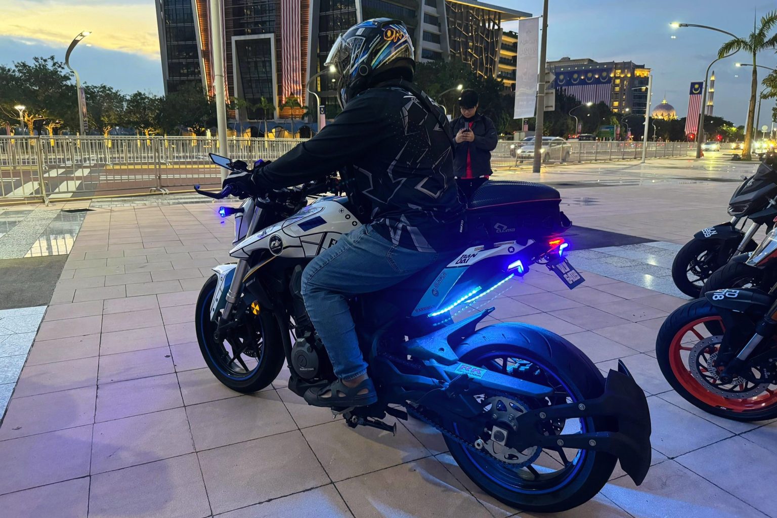 QJ Motor SRK 250 Review: A Standout in Malaysia’s 250cc Class ...