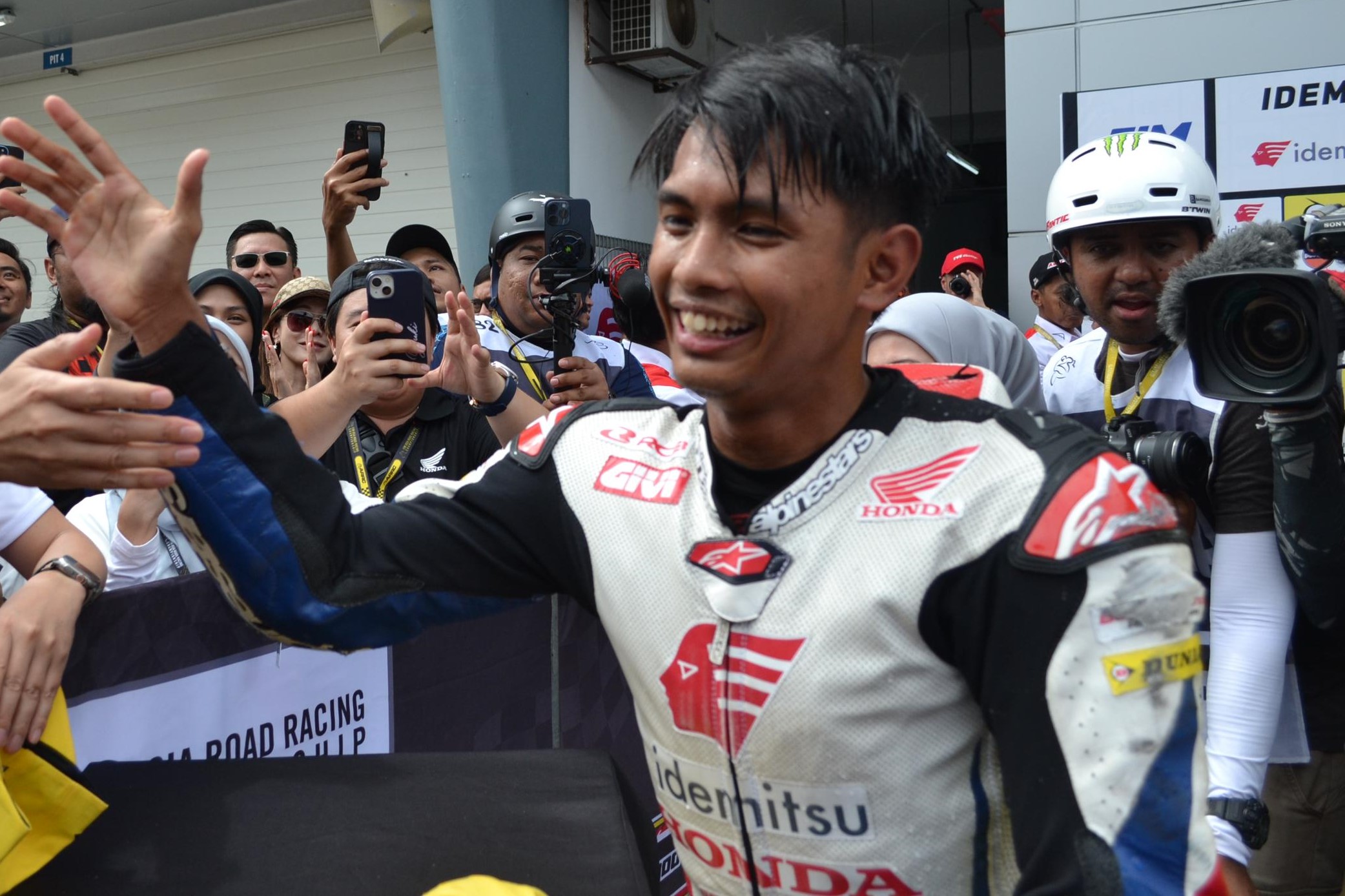 Azroy to Make WorldSBK Debut with Wildcard Entry at Aragón - iMotorbike News