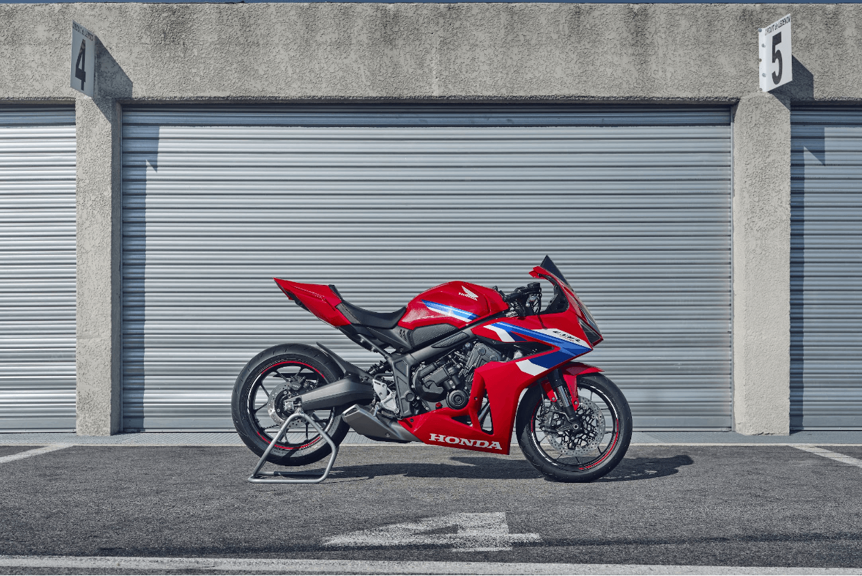 Boon Siew Honda Introduces 2025 CB650R and CBR650R - iMotorbike News