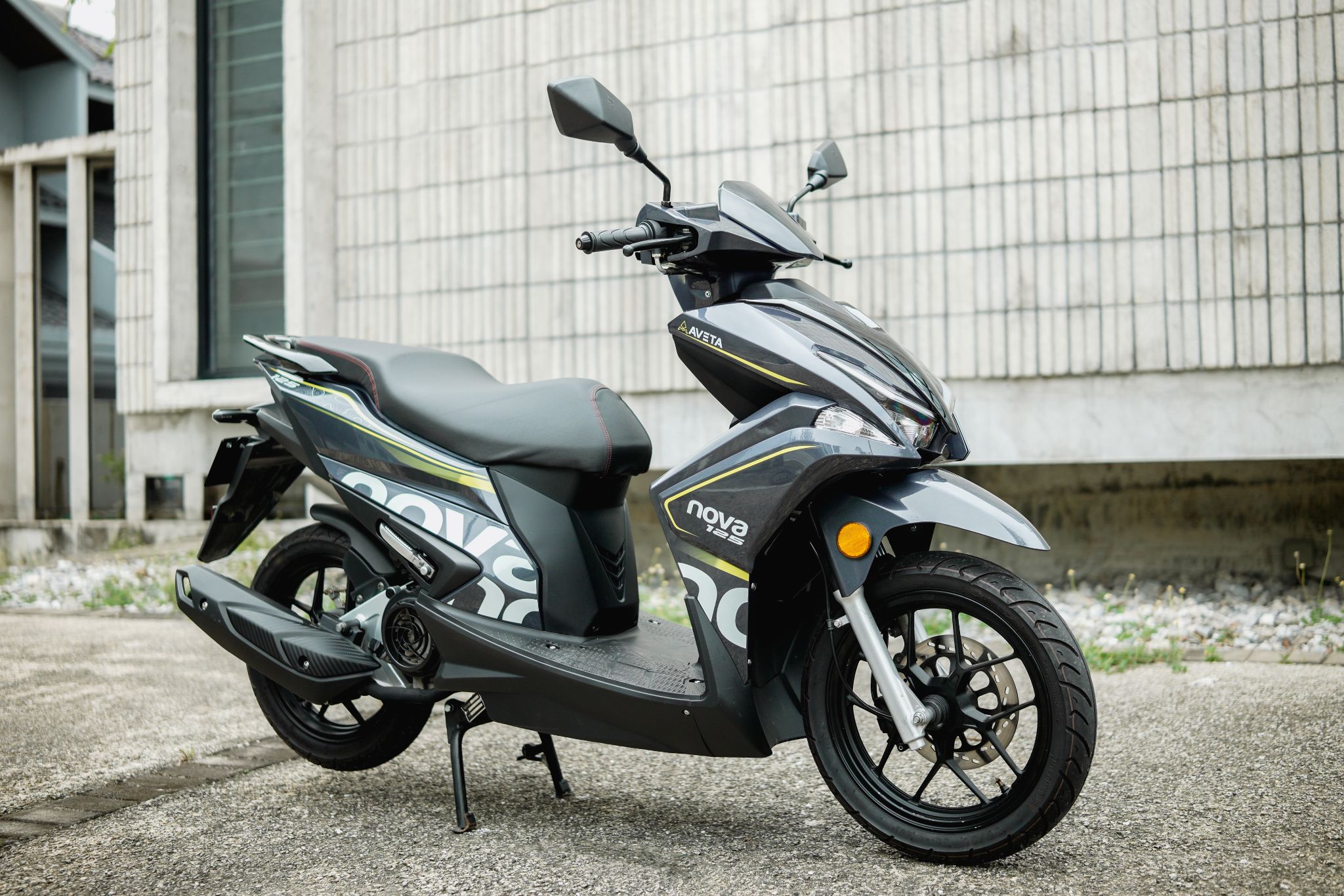 Aveta Malaysia Launches All-New 2025 Nova Scooter Series - iMotorbike News